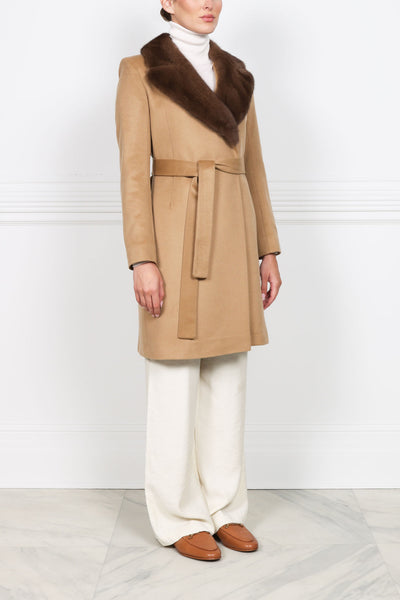 The Reece Cashmere Coat with Mink Fur Collar – POLOGEORGIS